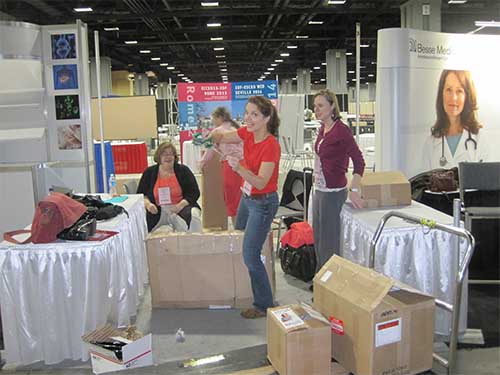 Smiles & laughs while tearing down the RPF ACR exhibit | Rheumatoid ...